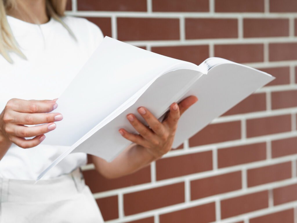 El manual del empleado: ¿por qué es crucial y qué aporta a tu empresa ...